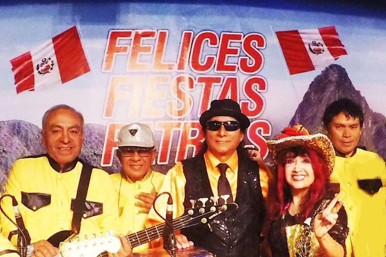 BIOGRAFIA E HISTORIA DE LOS DESTELLOS | chichaweb.com